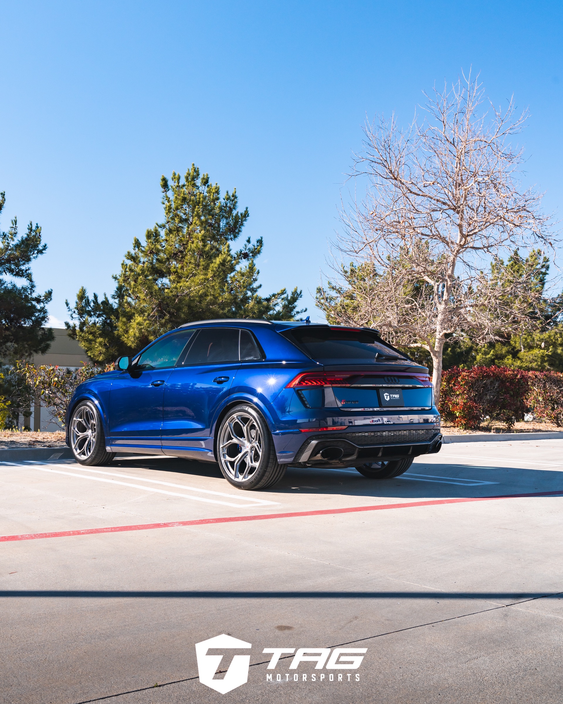 NEW ROLLERS!! TAG MOTORSPORTS RSQ8 ON HRE P111SC - MUST SEE!