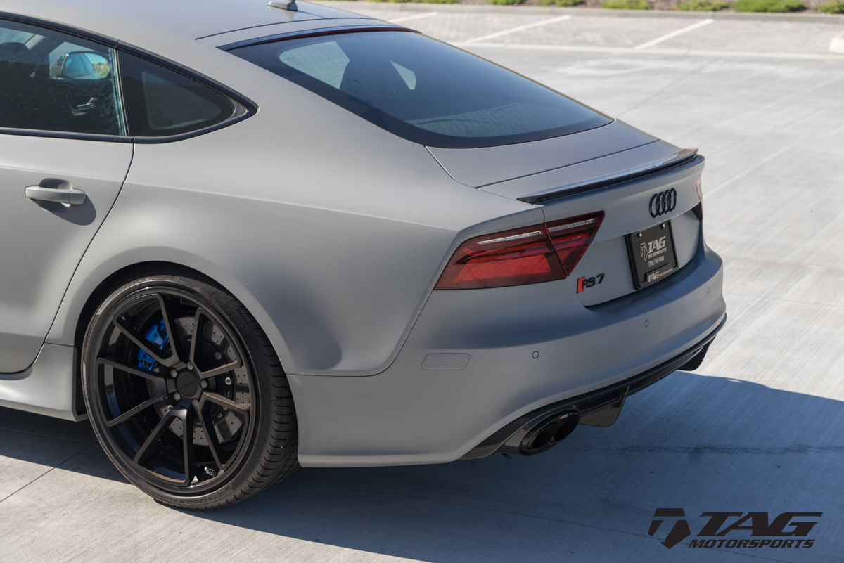 Matte Nardo RS7 gets Ara Blue Brakes + 21" Rotiform SPF // TAG Motorsports