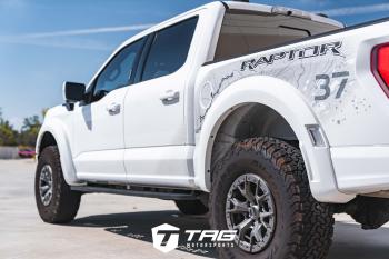 F250 Lariat Lifted on Chrome Fuel Wheels